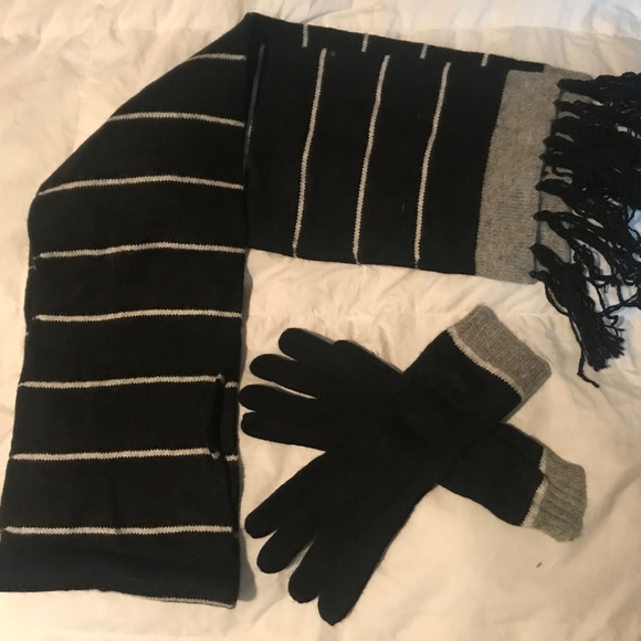 Merona | Accessories | Merona Scarf And Gloves | Poshmark